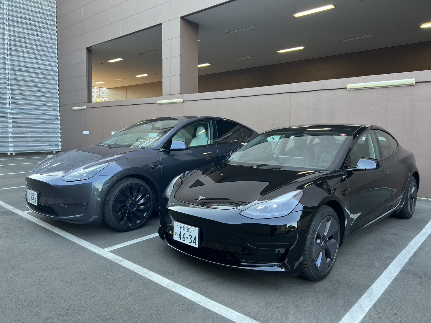 【EV電気自動車の先駆け】EV初体験の筆者が「テスラ・モデル3」をインプレッション | CarBoon -カーボン-